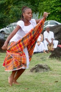 Le bèlè entre « rites et danse »… ? - Family Evasion