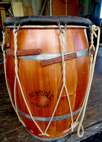 Tanbouyé et bèlè, inséparable héritage - Family Evasion